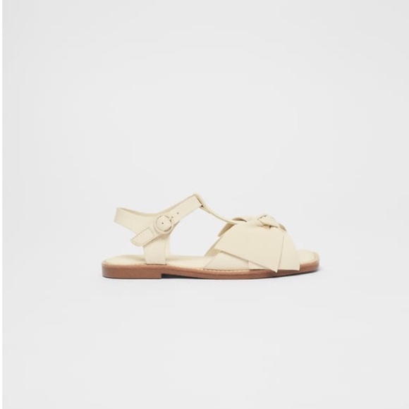 Zara | Shoes | Zara Girls Bow Leather Sandals | Poshmark